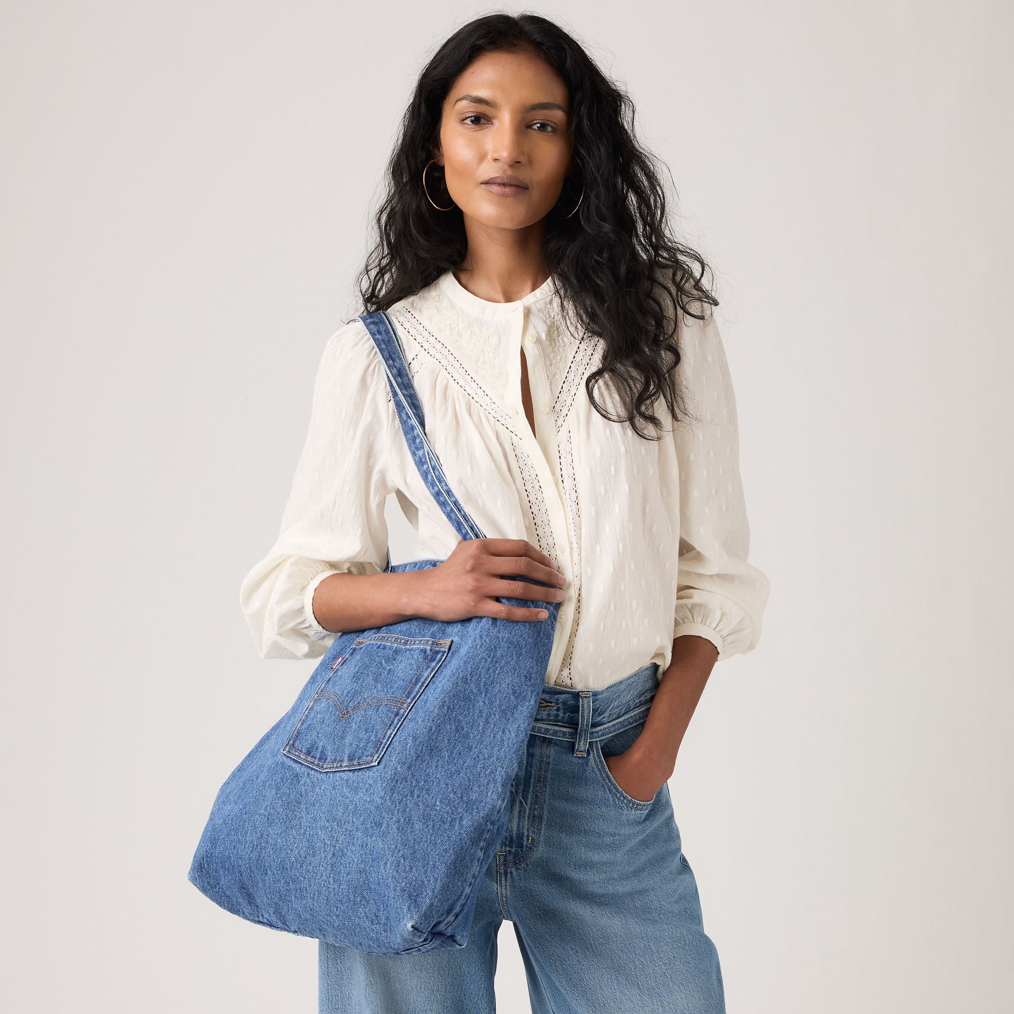 Levi's® Women's Tote | Levi's ID