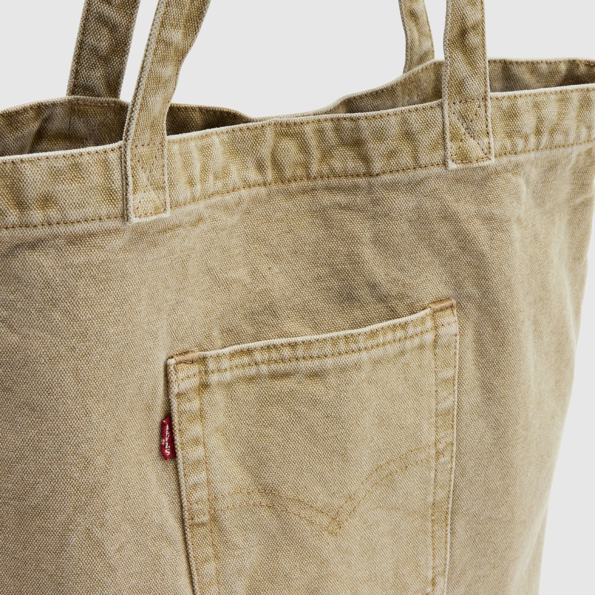 Levi's® Women's Tote | Levi's ID